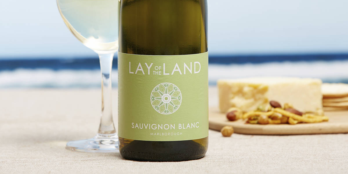 Lay of the Land Sauvignon Blanc Marlborough 2016 | Naked Wines